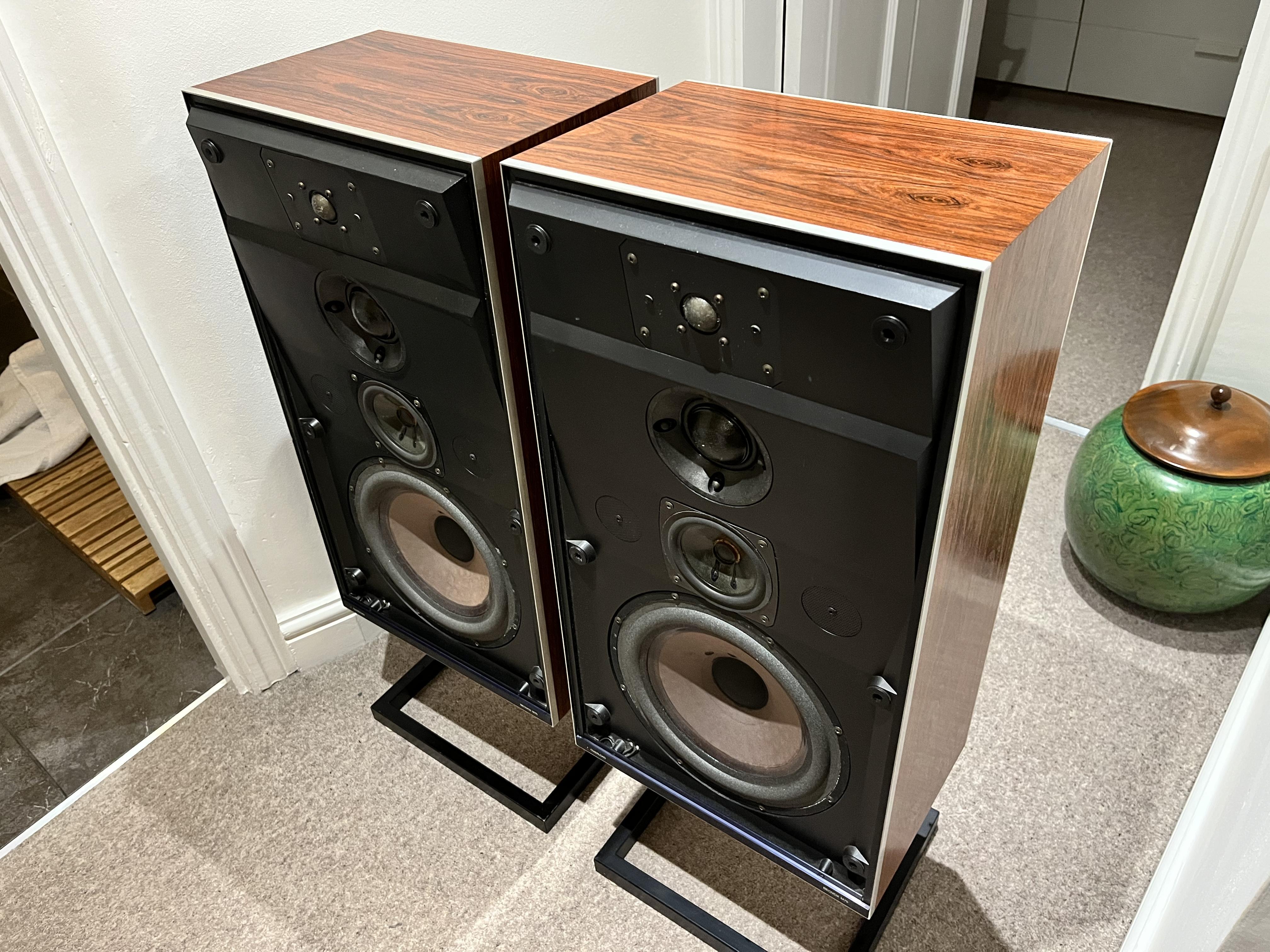What are the speakers, b&O lovers use? - BeoWorld Forum
