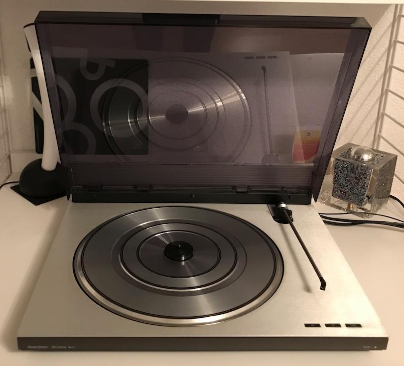 Polishing BeoGram dustcovers - BeoWorld Forum