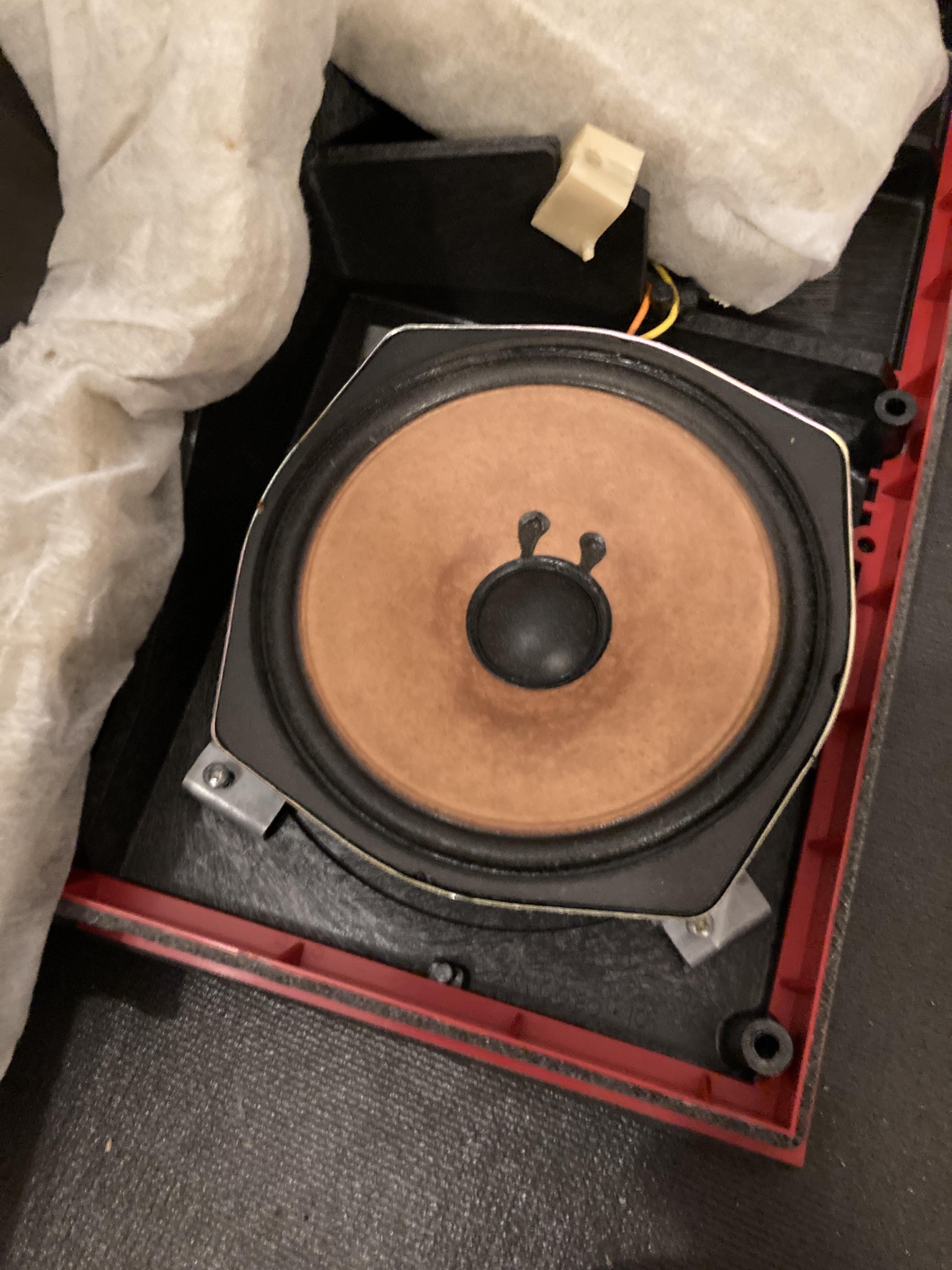 Beovox RL45 vs RL45.2 which one to keep - BeoWorld Forum